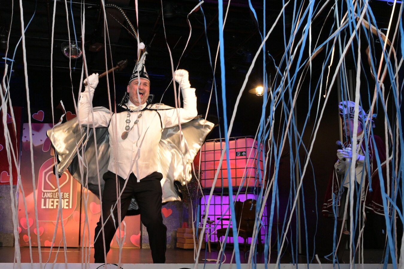 KIJK | Vincent is een krappe minuut Prins Carnaval, dan gaat het mis ...