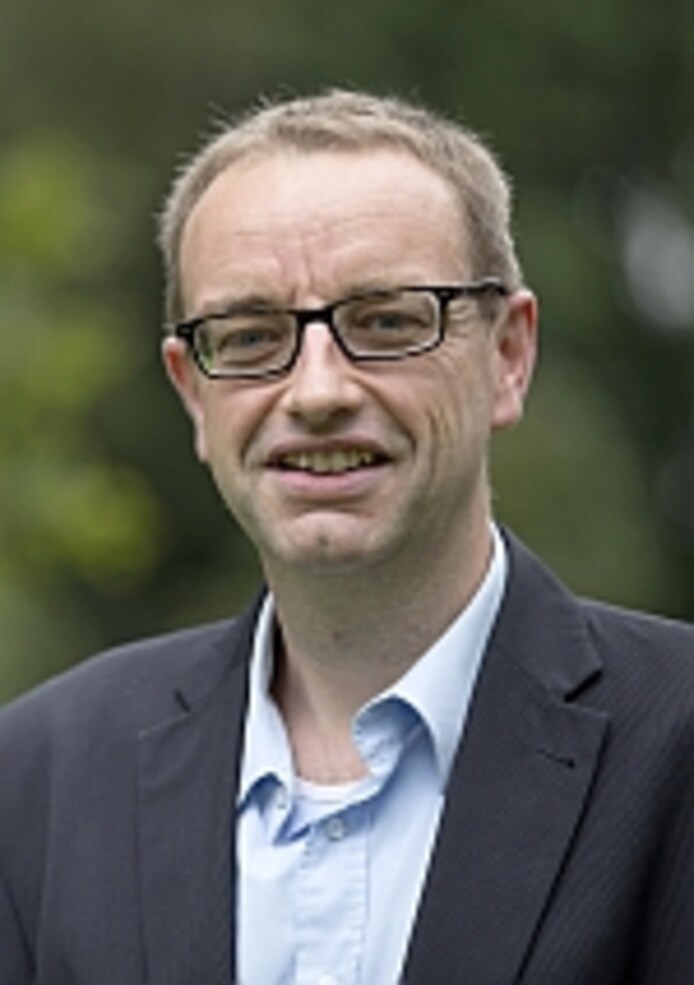 Gemeente Staphorst gaat voorlopig verder met twee wethouders ...