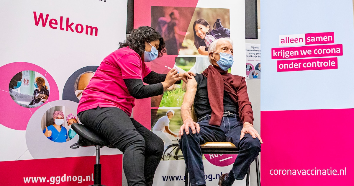 GGD opent vaccinatielocatie in Heerde: 120 vaccinaties per dag | Heerde ...