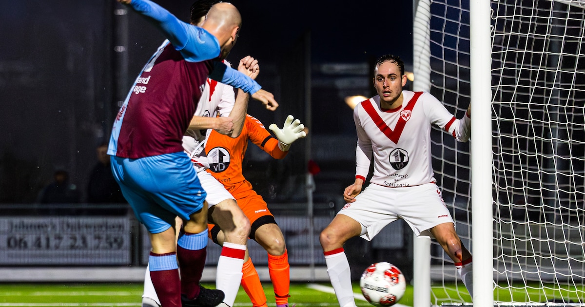 Hoe Sportclub Deventer veranderde van vreemdelingenlegioen in ...
