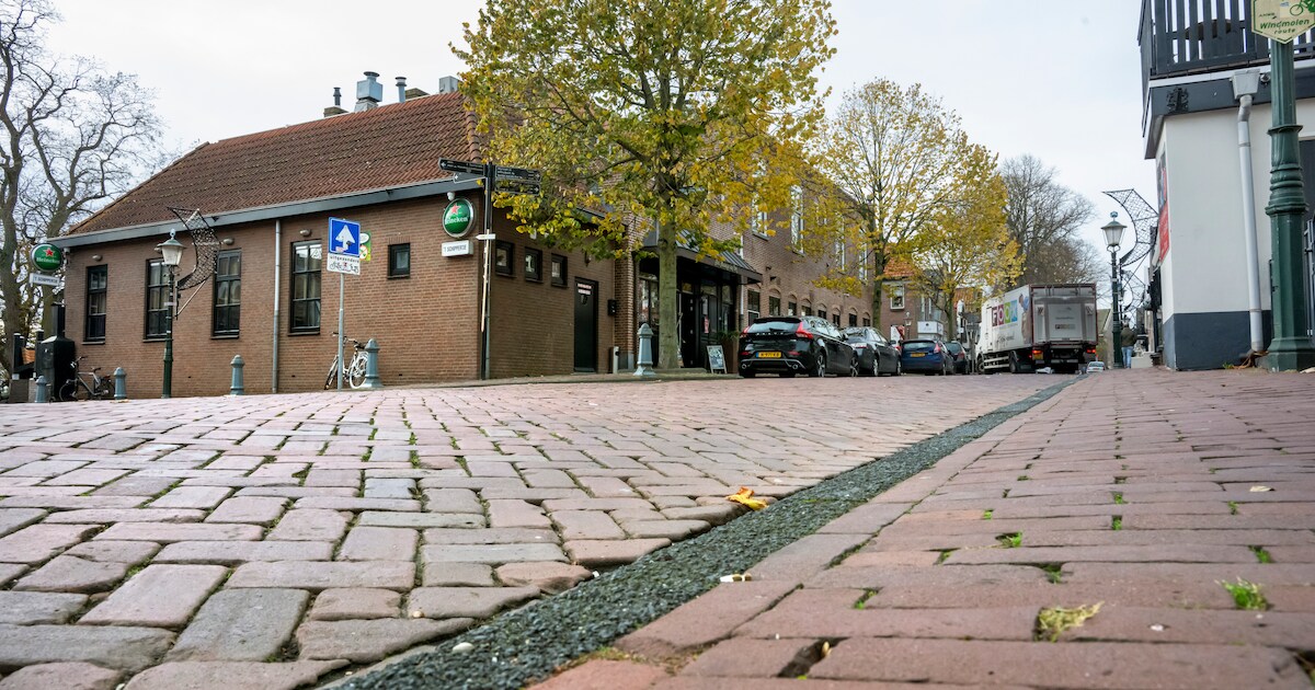 Terwijl Urker (28) het goed wil maken, vliegt de traumaheli­kop­ter ...