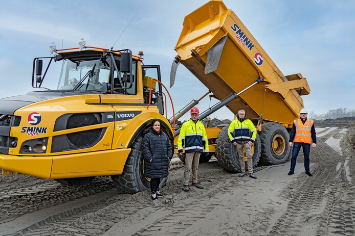 Zeeheldenwijk verrijst op archeologisch interessante grond op Urk ...