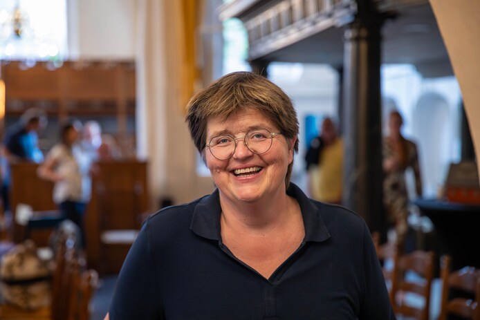 Sandra (54) is een van de acteurs in een oorlogsdrama waarvan bijna ...