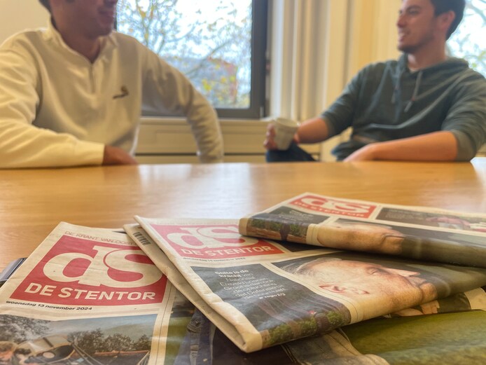 Abonnees van de De Stentor editie Zwolle krijgen vandaag de editie ...