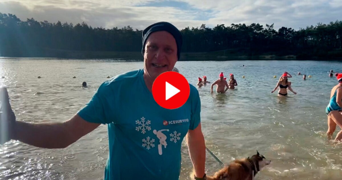 Video van de Dag | René maakt zijn 25ste nieuwjaarsduik: ‘Heerlijk ...