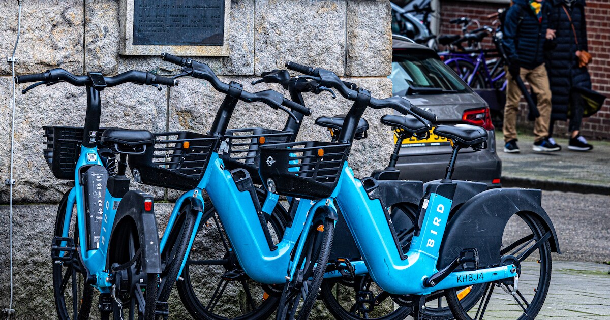 En wéér haalt een bedrijf zijn deelvervoer weg uit Zwolle: 'Ik schrik ...