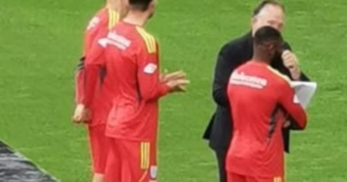 PEC-fans verbaasd over ‘rood-geel’ keeperstenue, club komt gelijk in ...
