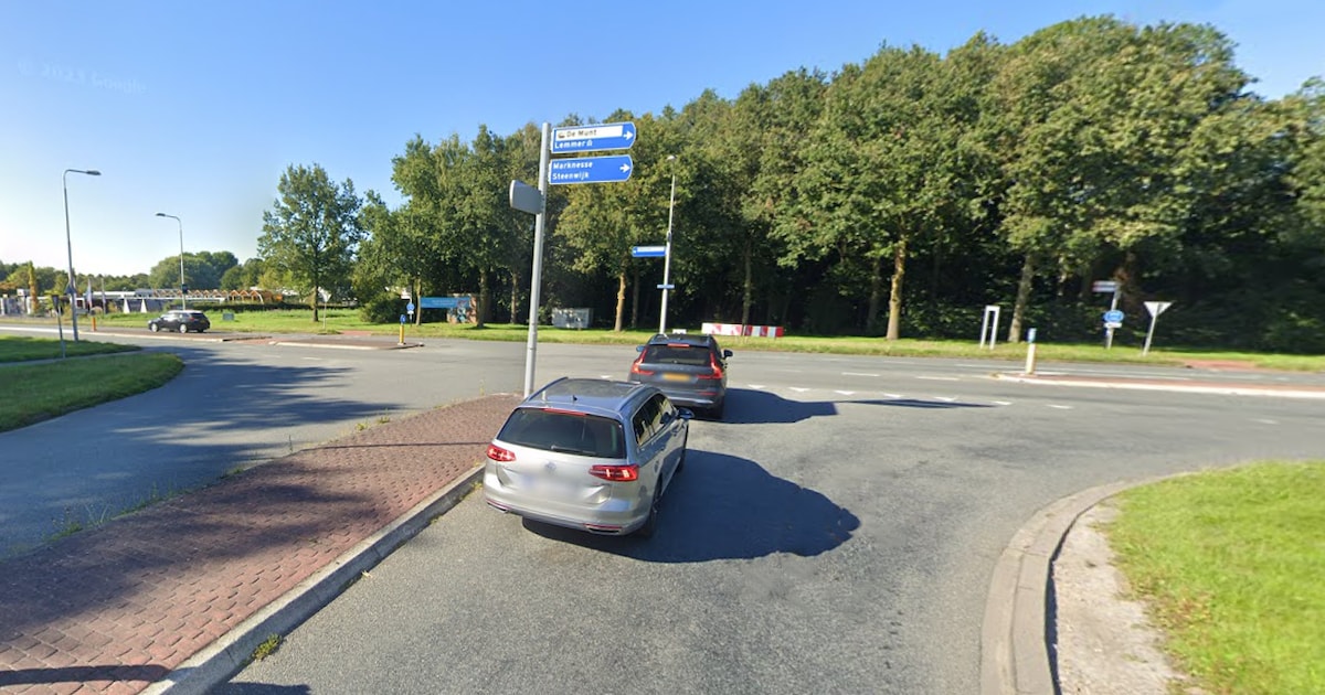 Door nieuwe inrichting moet dit kruispunt in Emmeloord veiliger worden ...