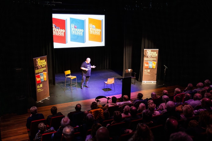 Hij redt levens, maar is ook omstreden en brutaal: dit is neuroloog Jan ...