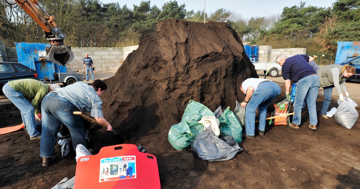 Groene beloning voor Almeerders: gemeente deelt gratis compost uit ...
