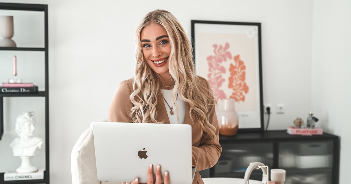 Esmée (23) over het leven als influencer: ‘Het is een geweldige, maar ...