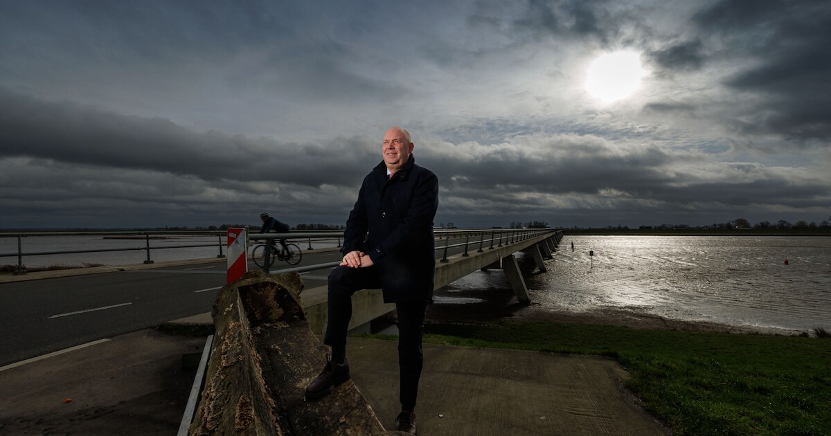 Boerman staat twaalf maanden aan zijlijn en vindt dan zijn politieke ...