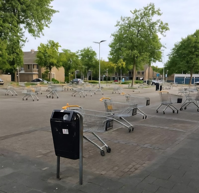 Nachtelijke stunt bij Jumbo-supermarkt: parkeerterrein ingenomen door ...