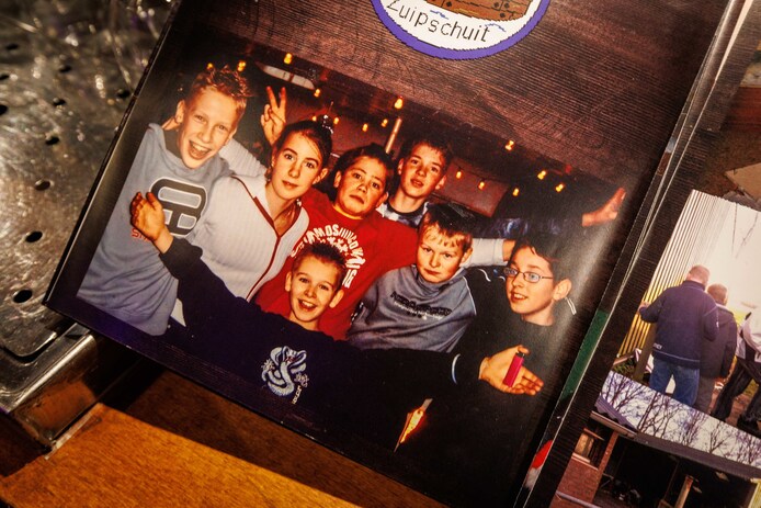 Vriendengroep zegt hun keet na 20 jaar vaarwel: de tijden van vijf ...