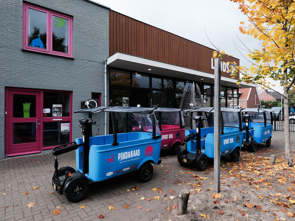Stint is zeven jaar na fataal ongeluk helemaal terug als ‘BSO-bus ...