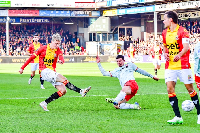 LEES TERUG | GA Eagles en FC Twente moeten het in spectaculair duel ...