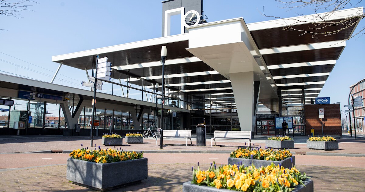 Ingreep met impact aan spoor in Almelo; forse vertraging voor reizigers ...