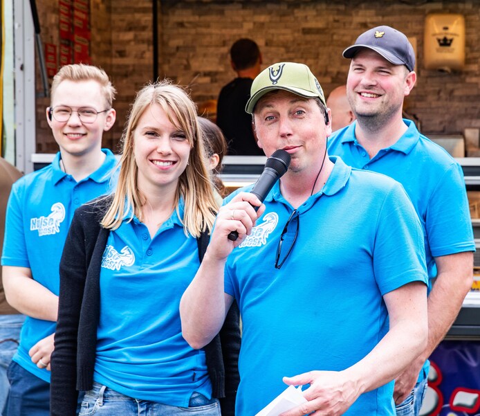Het ‘gewone’ dorpsfeest is niet zo gewoon meer: ‘Er wordt heel veel van ...