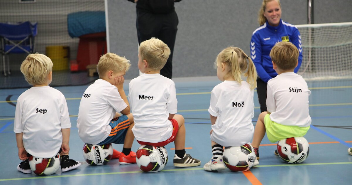 Peutervoetbal keert terug bij SV Raalte: ‘Ze voelen zich echte ...