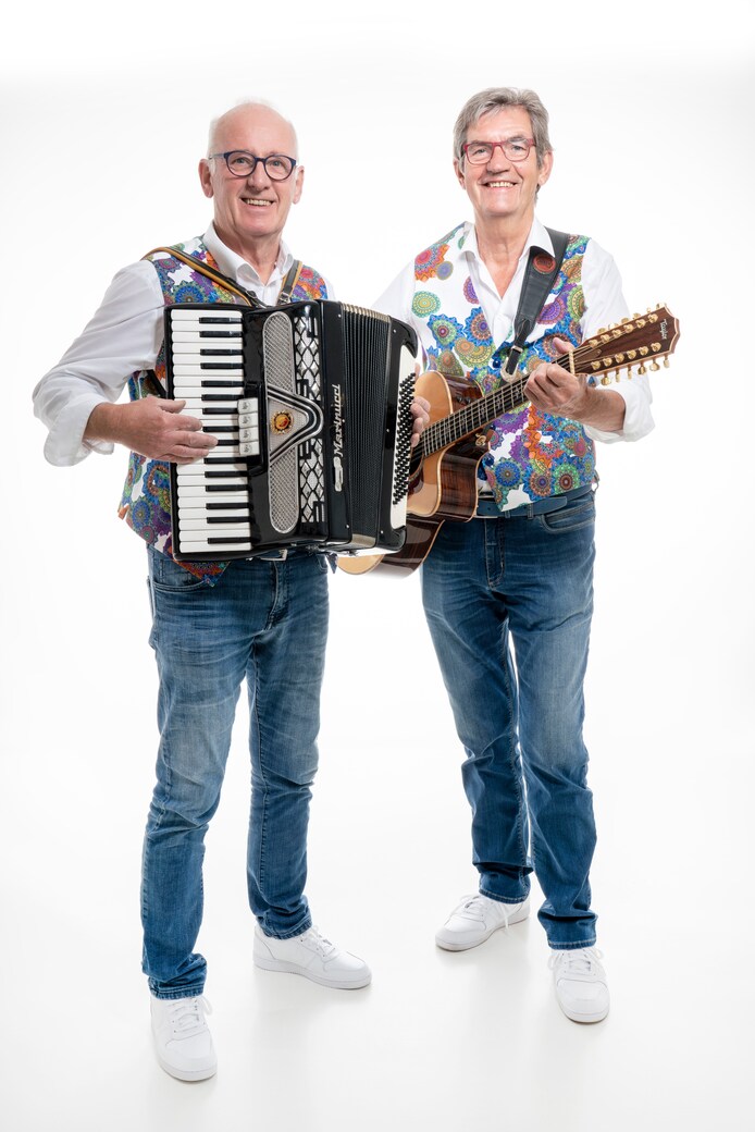 Tiz-Nix met Henk Ruiter en Erik Hulzebosch het theater in | Vechtdal ...