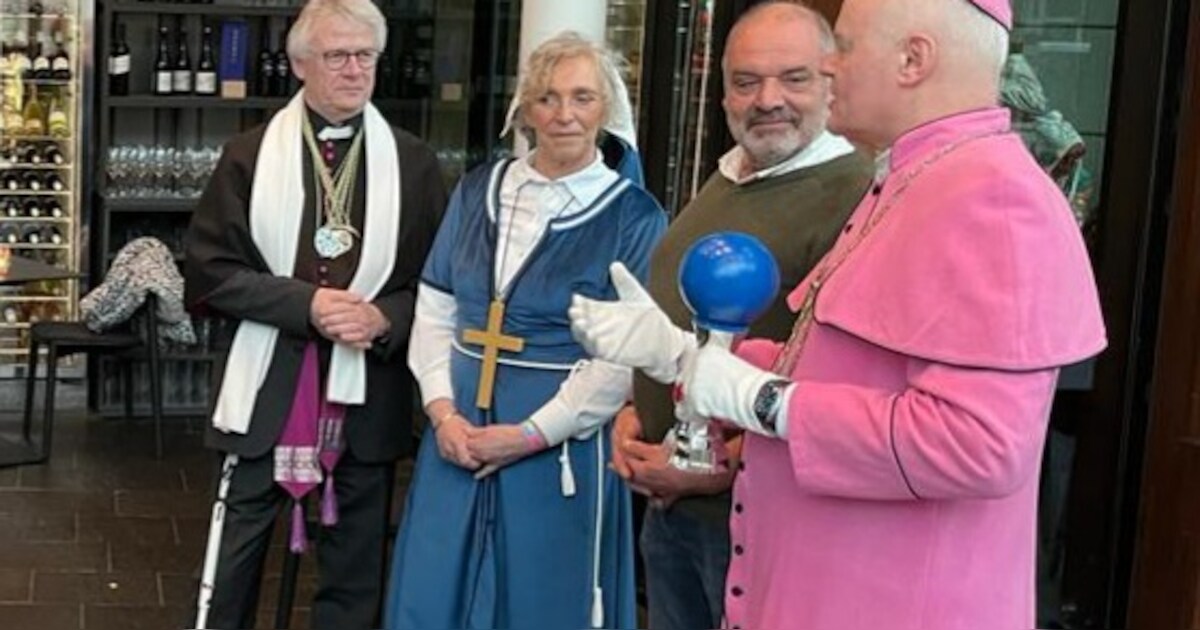 Zwolse fotograaf Frans Paalman geëerd met Zwolse Blauwe Bal | Zwolle ...