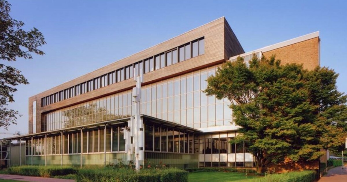 Vader valt docent (28) aan die relatie met zijn 15-jarige dochter zou ...