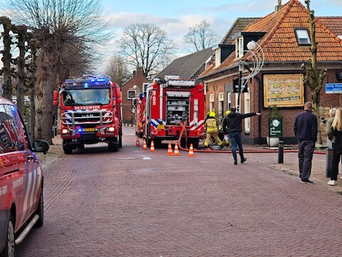 Brand in Achterhoeks restaurant, veel rook vanuit wasruimte op eerste ...