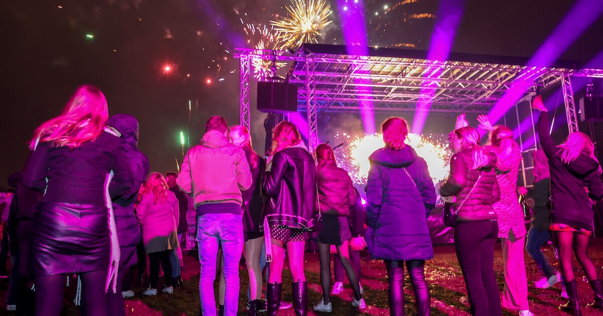 Zo beleeft Apeldoorn oud en nieuw: genieten van vuurwerkshows maar zelf ...
