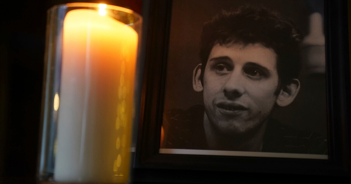 Bruce Springsteen en Nick Cave eren overleden Shane MacGowan: ‘Een ...