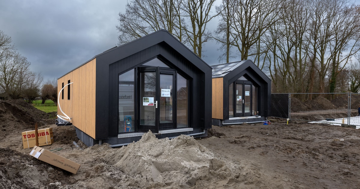 Stroom reacties op deze twee tiny houses bij Zalk, maar bijna iedereen ...