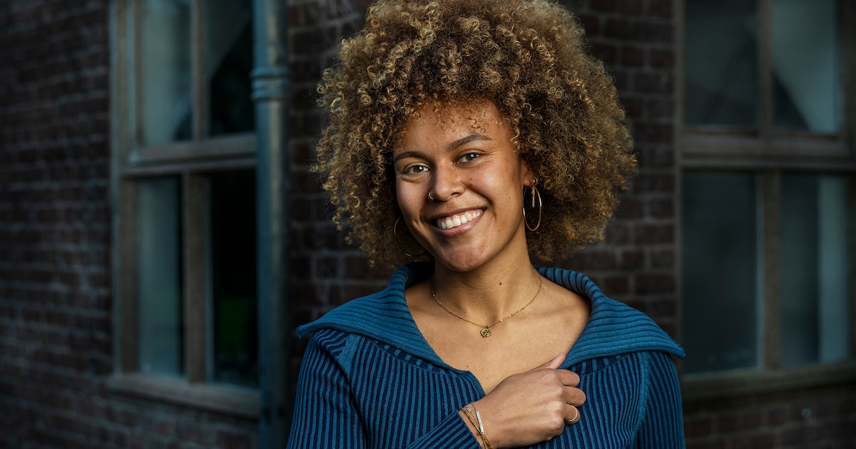 Voetbalster Licia viel aan de lopende band flauw op het veld: ‘Ik wist ...