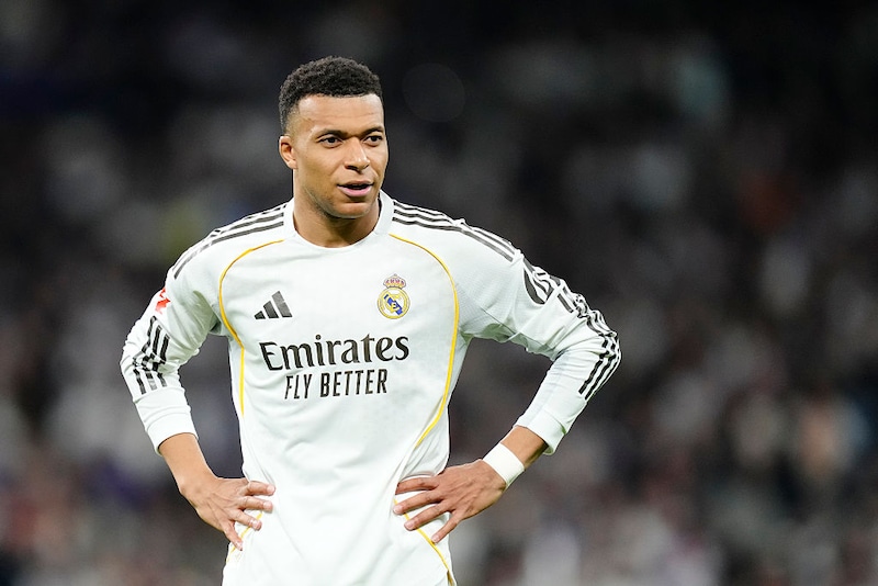 Kylian Mbappé ontkent fouten medische staf Real Madrid: ‘De informatie ...