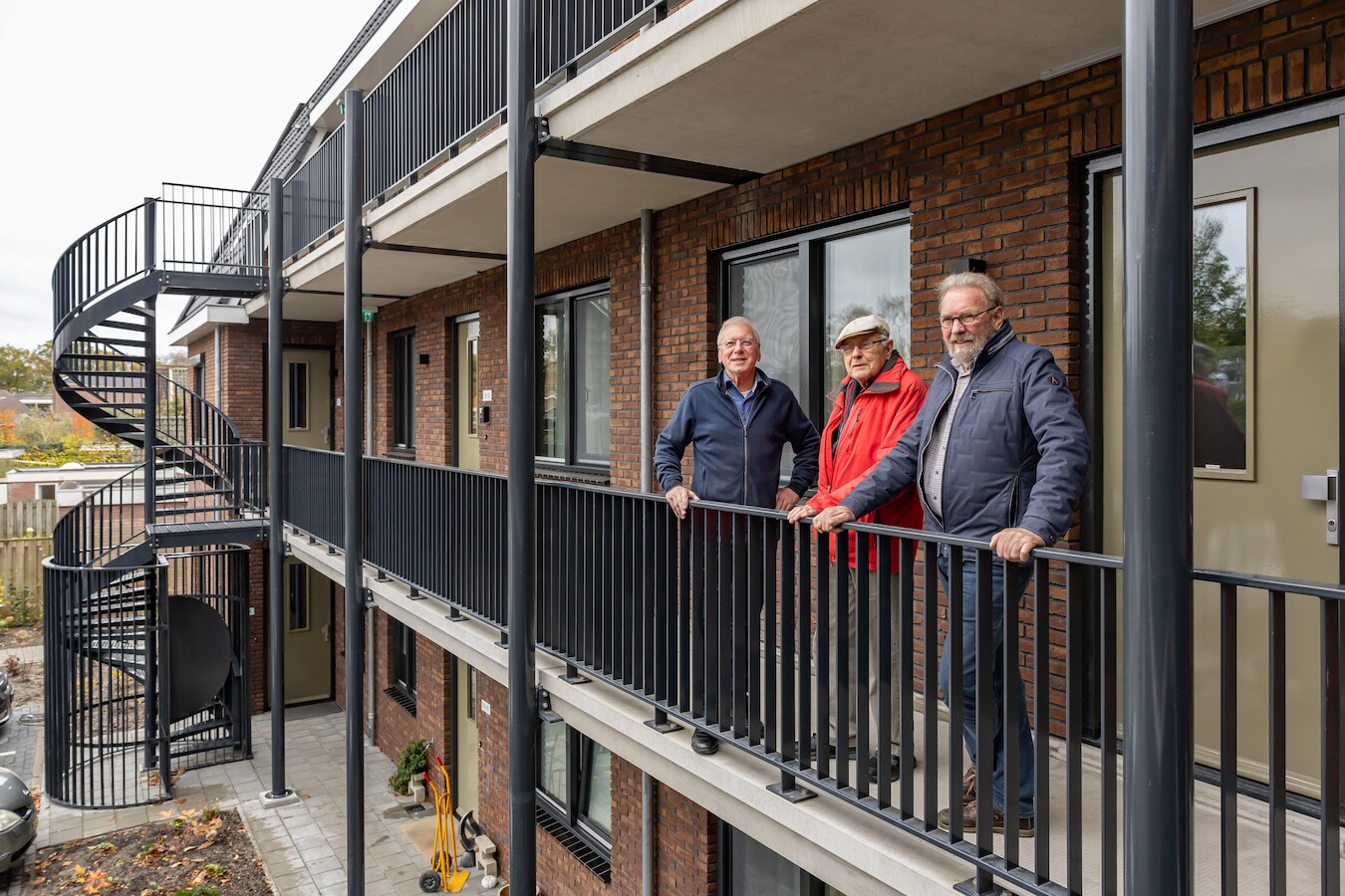 Ouderen maken met verhuizing naar appartemen­ten­com­plex weg vrij voor ...