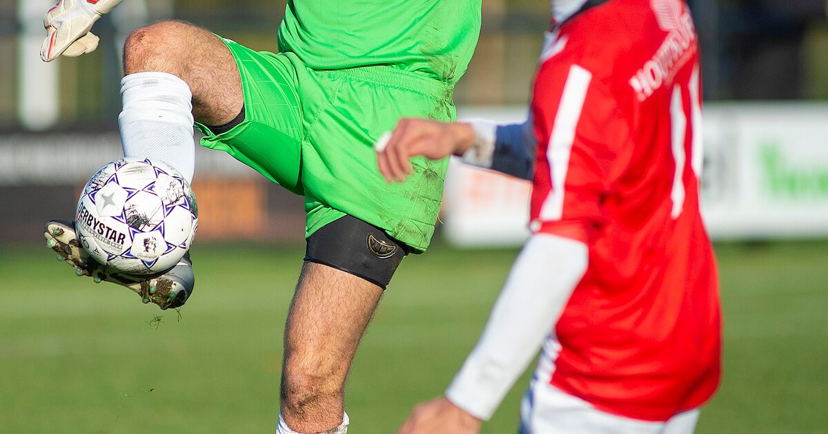 Albatross de kansen, Robur de goals | Amateurvoetbal | De Stentor.nl