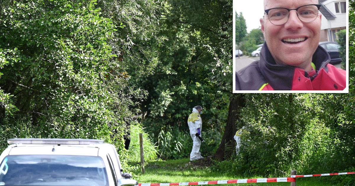 Zoektocht naar al maanden vermiste Marc Jaskulski: mannen in witte pakken onderzoeken bos bij ...