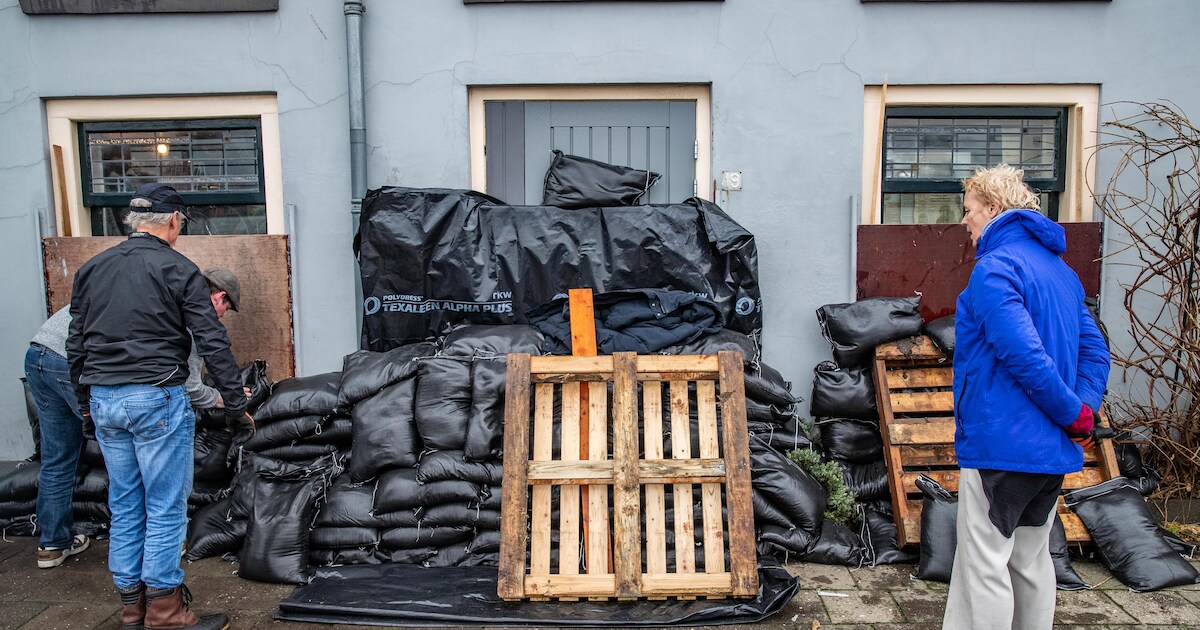 Deventer maakt zich klaar voor hoge IJssel: ‘Mijn huis laat ik nooit in ...