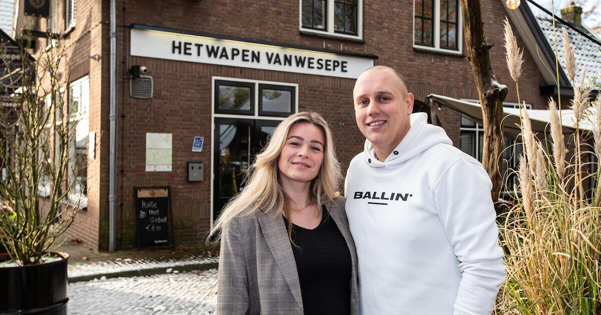 Dit zijn de nieuwe uitbaters van het Wapen van Wesepe: ‘Sven en Lisa ...