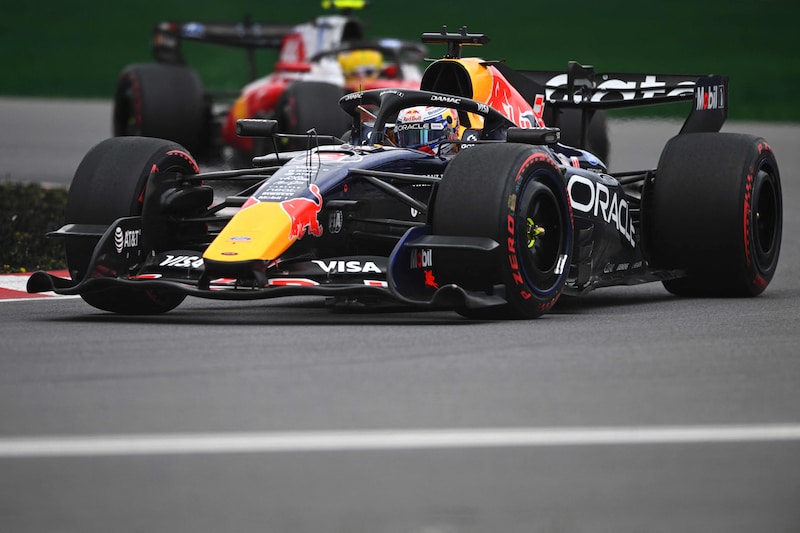 LIVE Formule 1 | Max Verstappen profiteert van onfortuinlijke ...