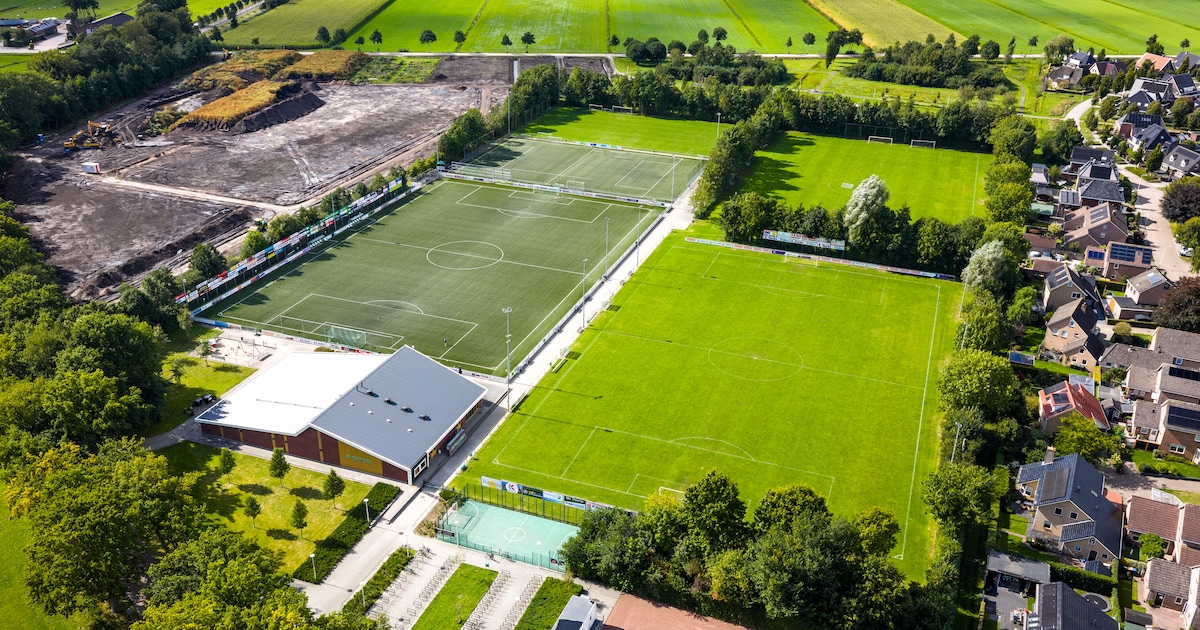 SC Rouveen krijgt mogelijk meer voetbalvelden: ‘Begint behoorlijk te ...
