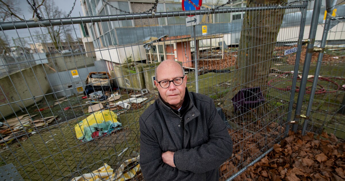 Situatie rond CB-complex in Apeldoorn zit nog vast, buurt vraagt om opruimronde | Apeldoorn | De ...