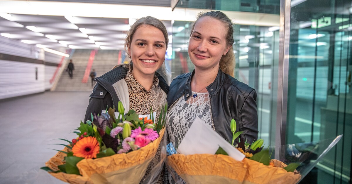 Heldinnen Inge (18) en Roos (25) voorkomen tasjesroof pianomeisje ...