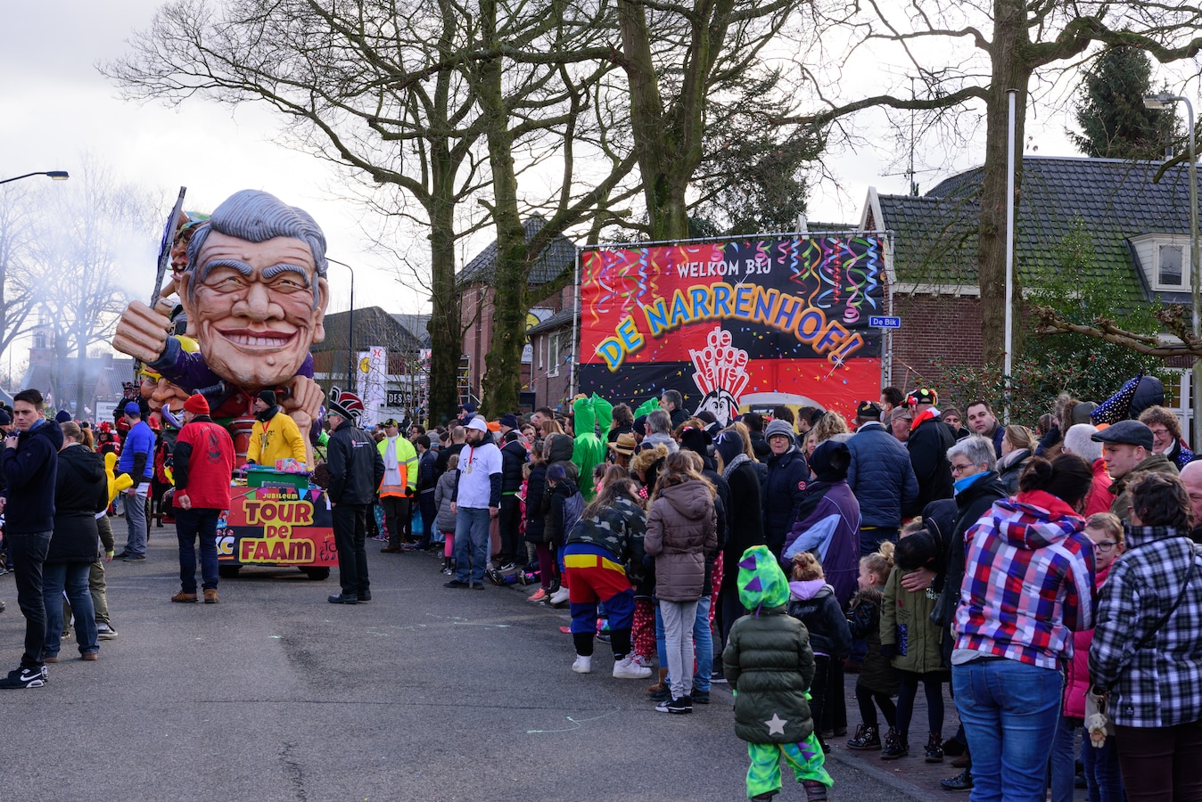 Carnavalsoptocht in Hoogland 2025: hier moet je zijn en zo laat begint ...