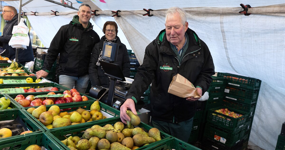 Marktkoopman Harry stopt na zestig jaar: ‘Dit doet echt zeer ...