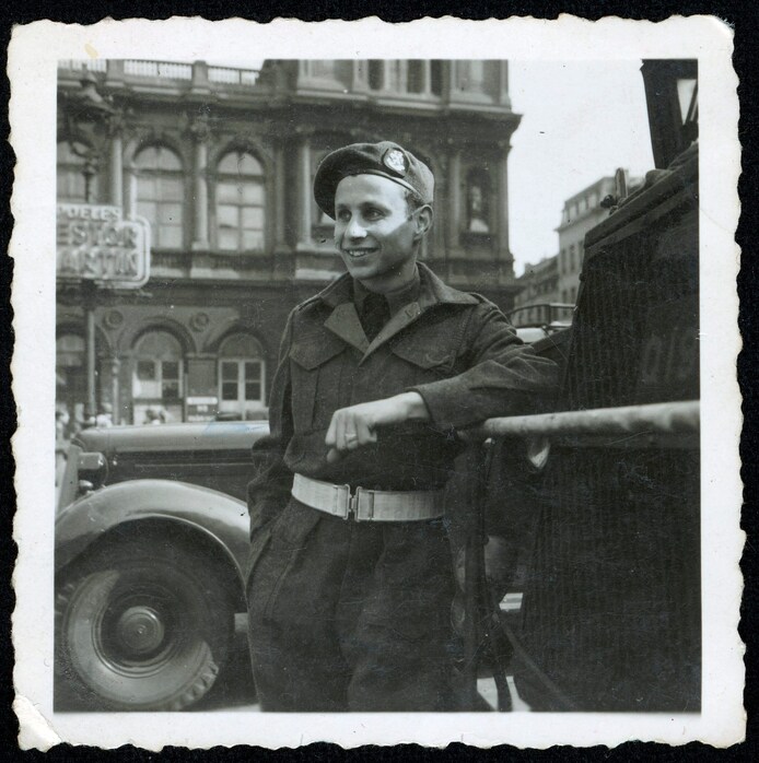 Oorlogsheld Max Wolff (1926-2025) wist bij alle eerbetoon ook beter ...