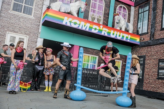 LIVE Zwarte Cross | ‘Indrukwekkend’ optreden van Waylon • Toppers van ...