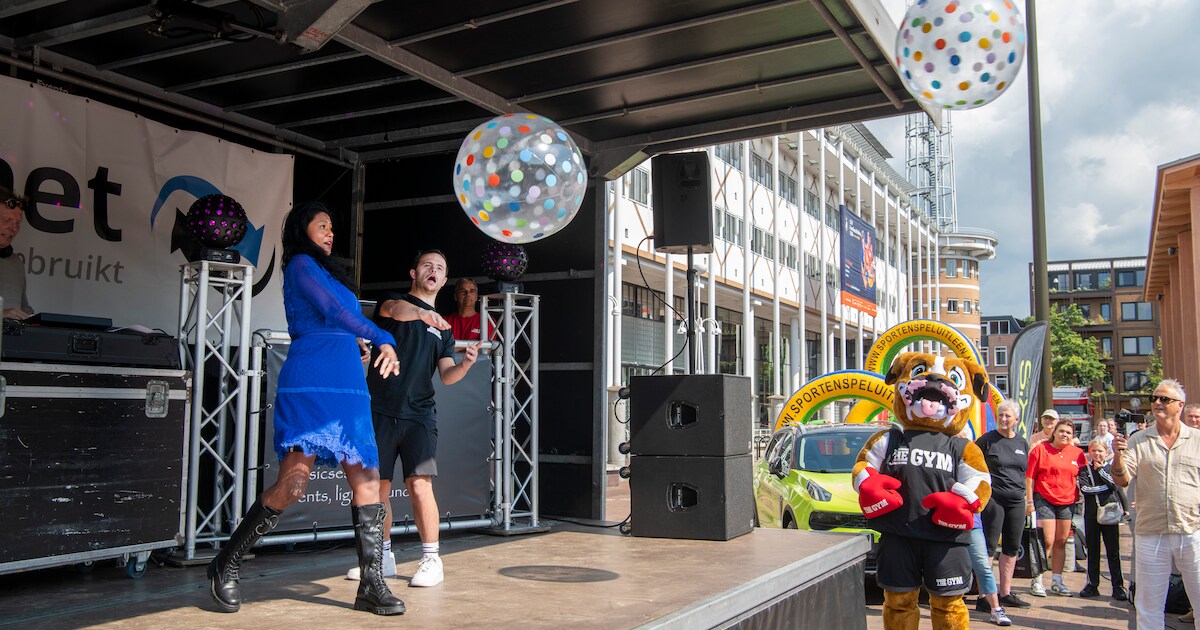 Liam wil in Apeldoorn de wereld een beetje leuker maken: ‘Laten we lief zijn voor elkaar ...