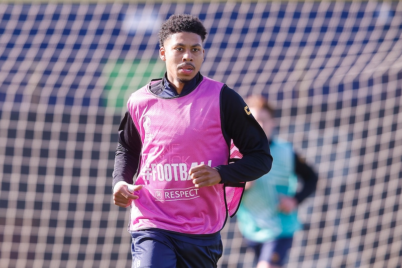 Go Ahead Eagles meldt ernstige beenblessure Gerrit Nauber • Victor ...