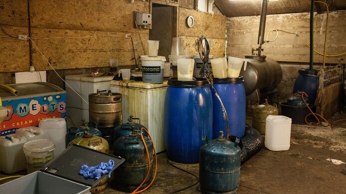 Patrick (36) zou alleen ‘bouwen en sjouwen’ in drugslab Emmeloord ...