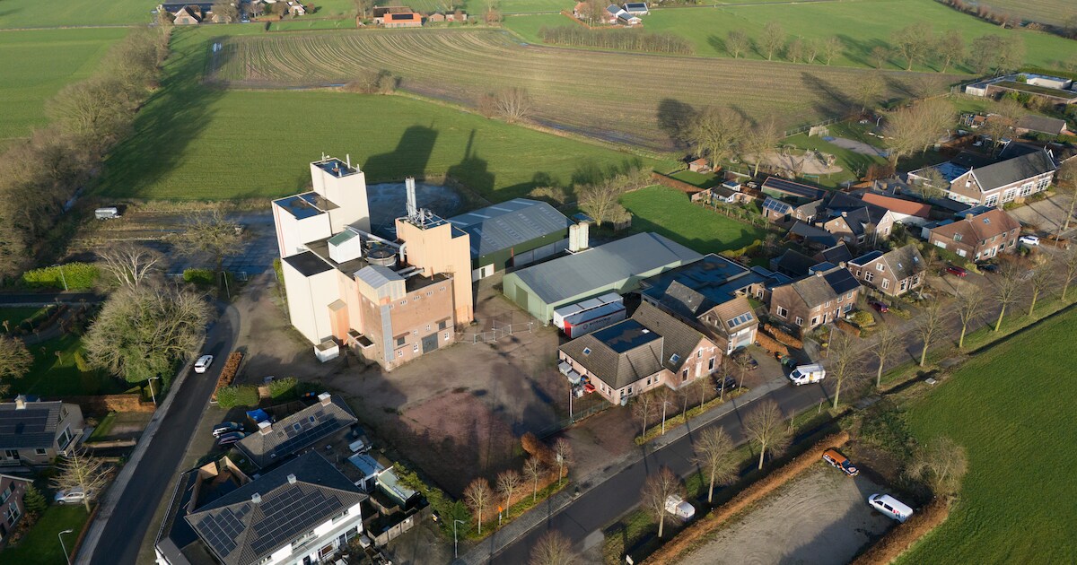 Een dorp dat drie keer zo groot wordt? Dat kan hier langs de A1 snel ...