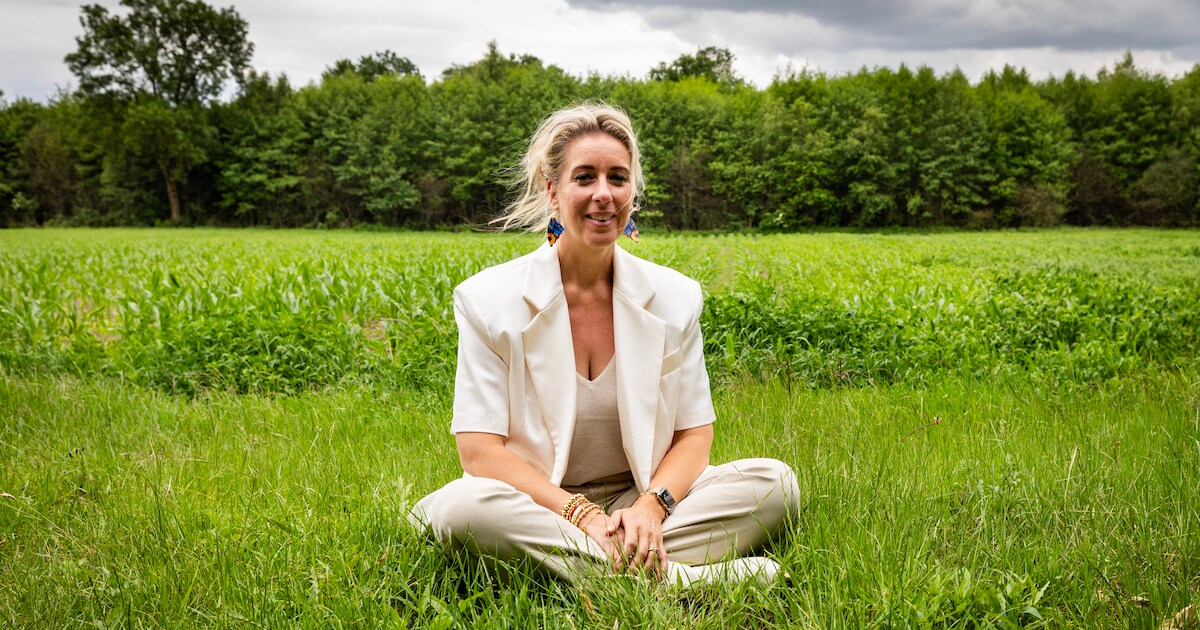 Ellen (40) zakte in elkaar tijdens een wandeling en kreeg hulp uit onverwachte hoek | Binnenland ...